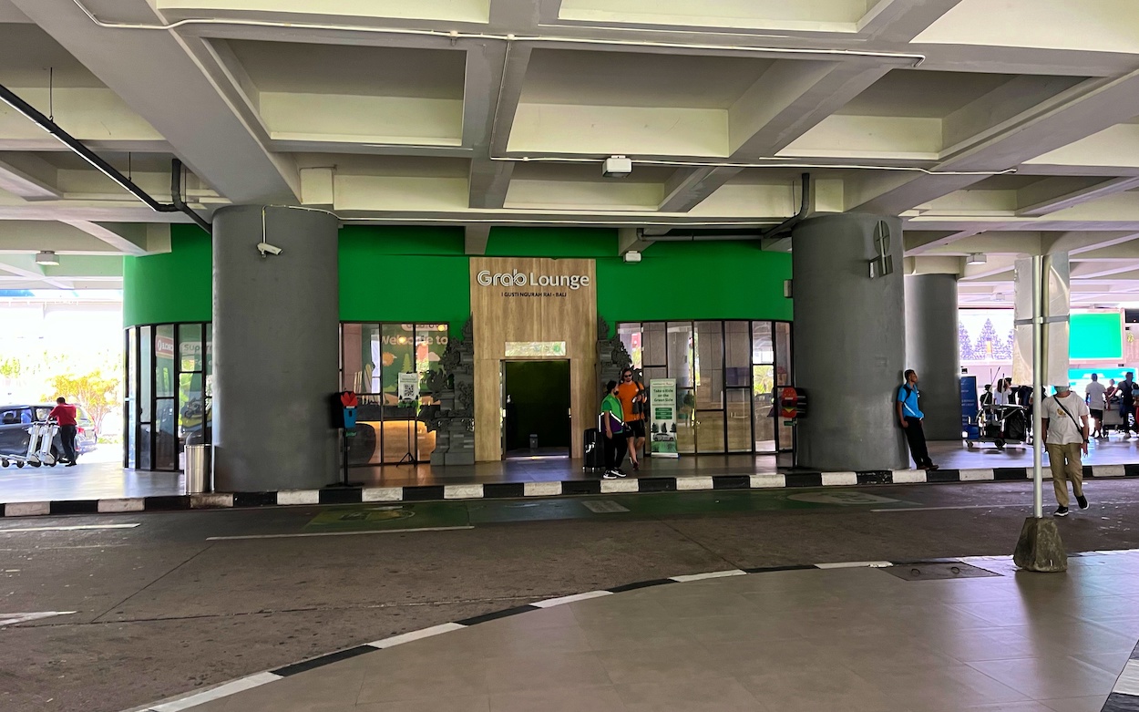 Balis Flughafen: das Gate zur Trauminsel in Indonesien