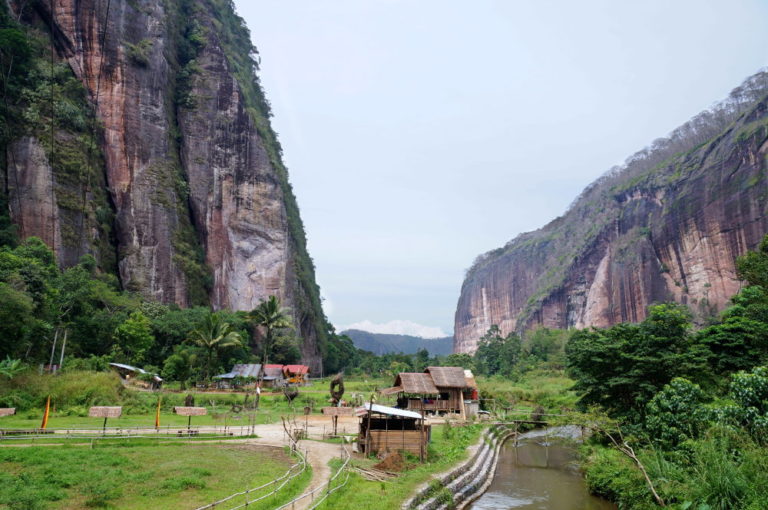 Harau Valley + Bungus Bay: Zwei Paradiese auf Sumatra für eine Auszeit